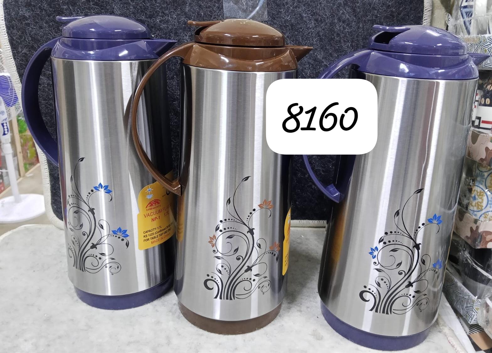 1.7 L STAINLESS STEEL VACUUM FLASK - J Luxury Store
